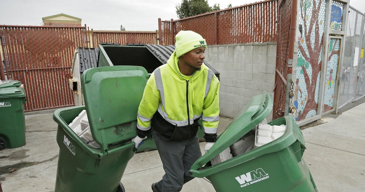 2 of America's biggest waste-management companies are joining forces in ...