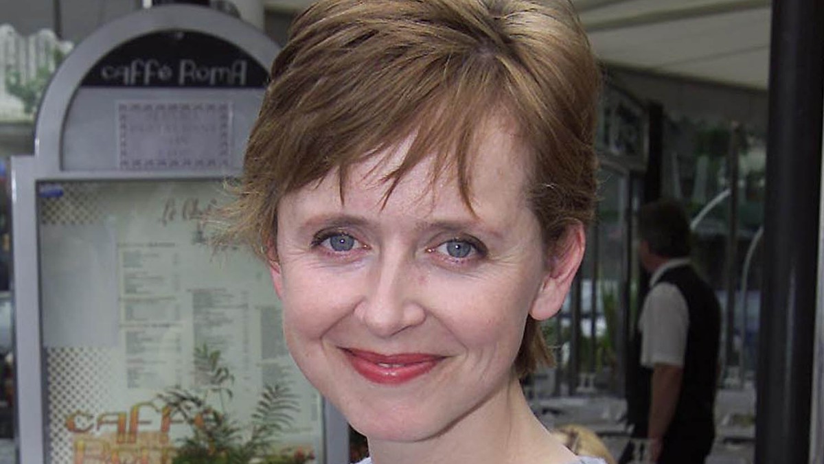 Rosie Millard po sześciogodzinnej operacji usunięcia guza mózgu - Film