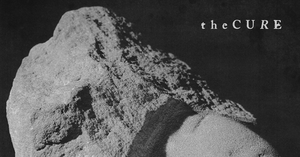 frontmen benda “the cure” otkriva kako je na omot albuma stavio ...