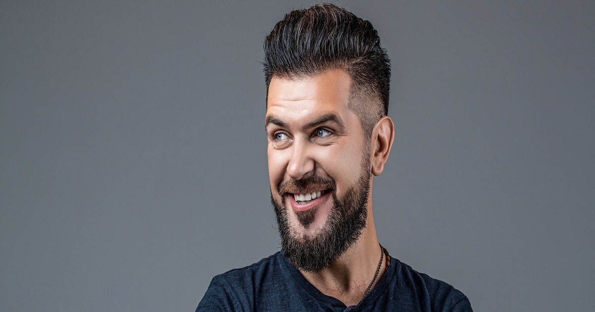 Broda jak prosto po wizycie u barbera? Te kosmetyki pomogą ją ...