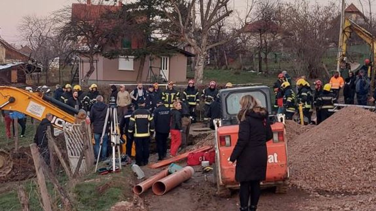 Prvi snimci iz Lazarevca gde se zemlja na gradilištu obrušila na više ljudi: Oglasio se i ...