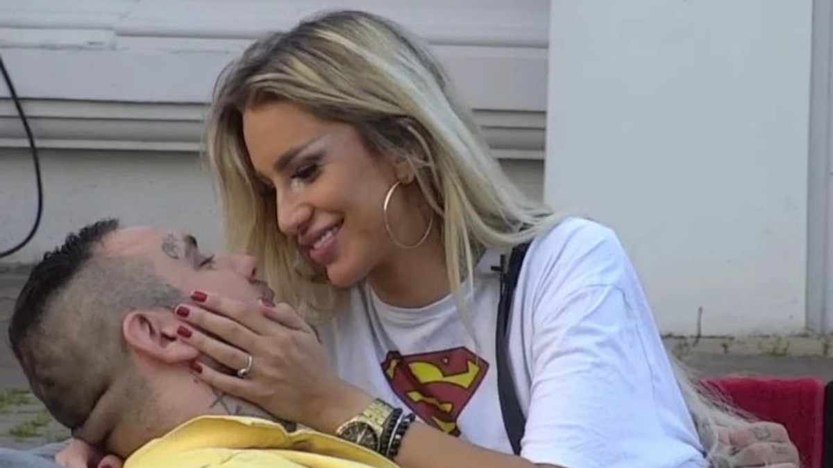 Filip Car tražio Dalilin broj: Prva objava rijaliti zvezde nakon raskida sa Aleksandrom - Blic