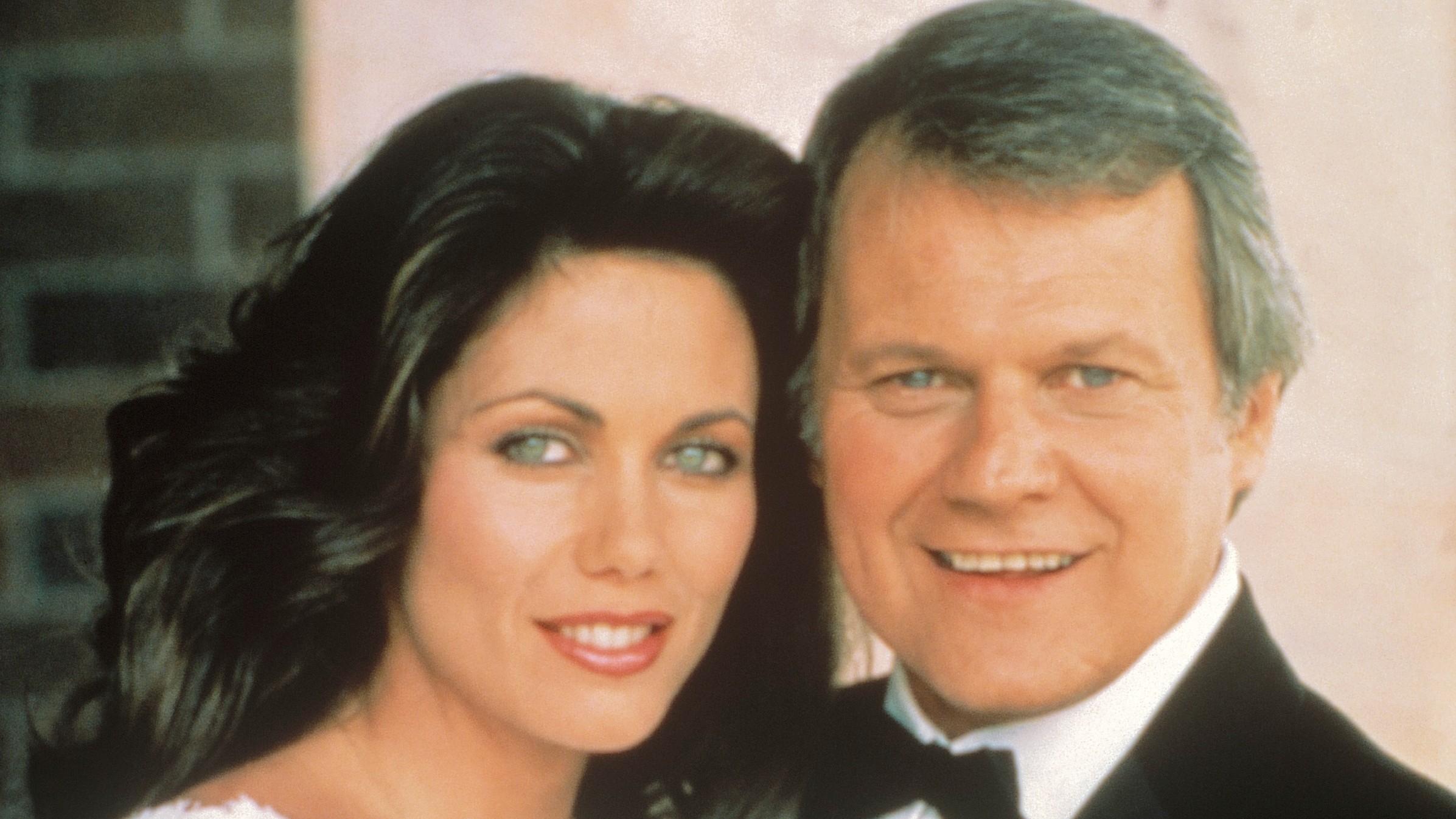 Emlékszel még rá? Így néz ki ma Mandy Winger a Dallasból -Fotó - Rúzs ...