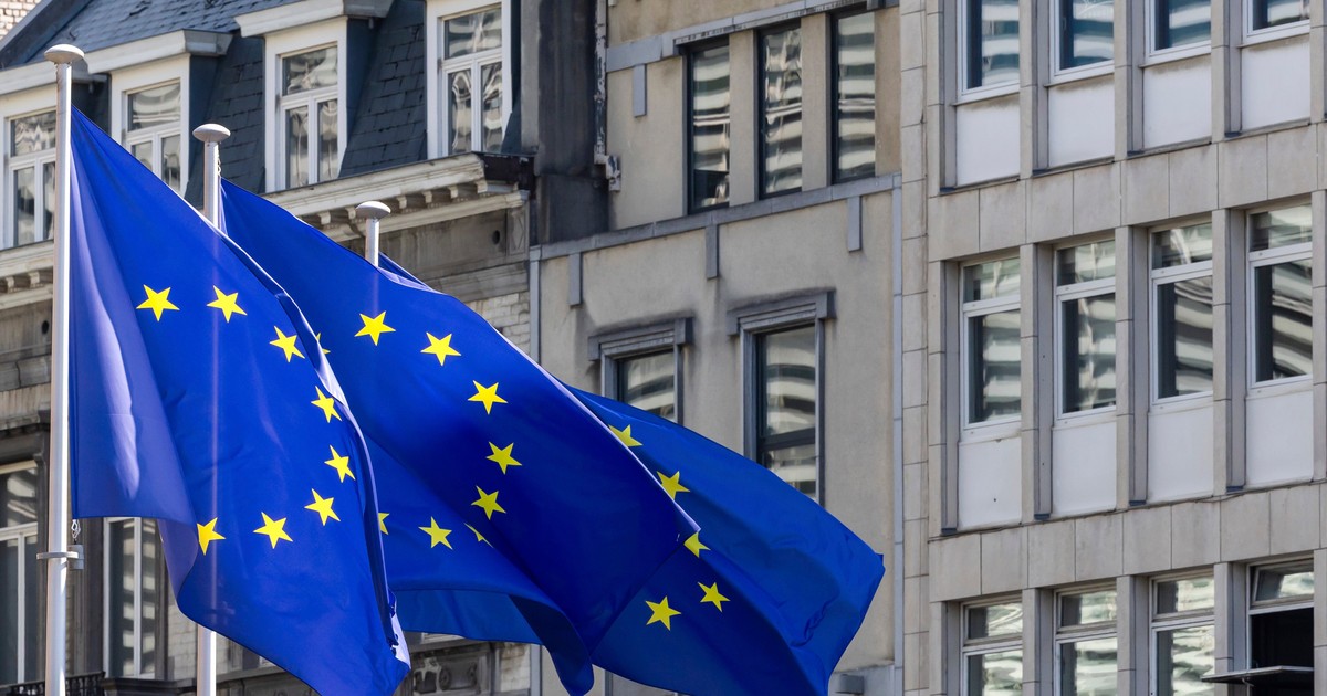 Nosioci srpskih pasoša sa Kosova od sutra bez viza za EU - Blic