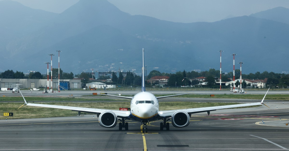 A Delta Air Lines plane was forced to U-turn because of a passenger's ...