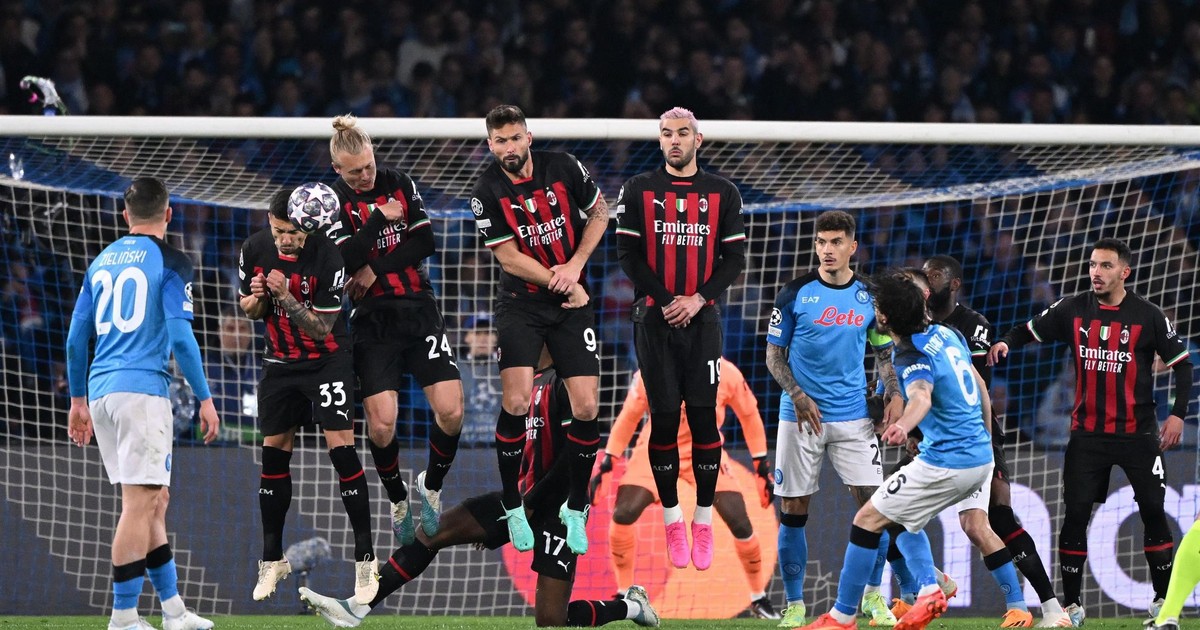 AC Milan w półfinale Ligi Mistrzów. Rafaela Leao zabawił się z Napoli!