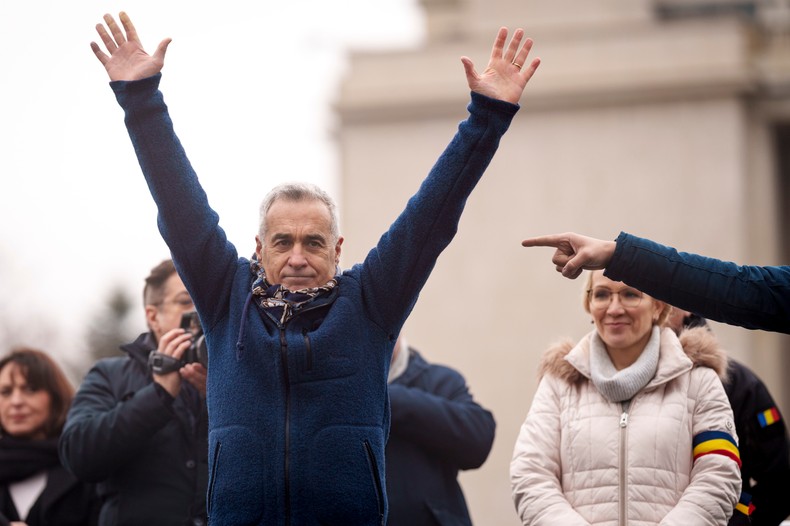 "Evropa je diktatura, Rumunija pod tiranijom": Oglasio se Đorđesku nakon što mu je poništena ...