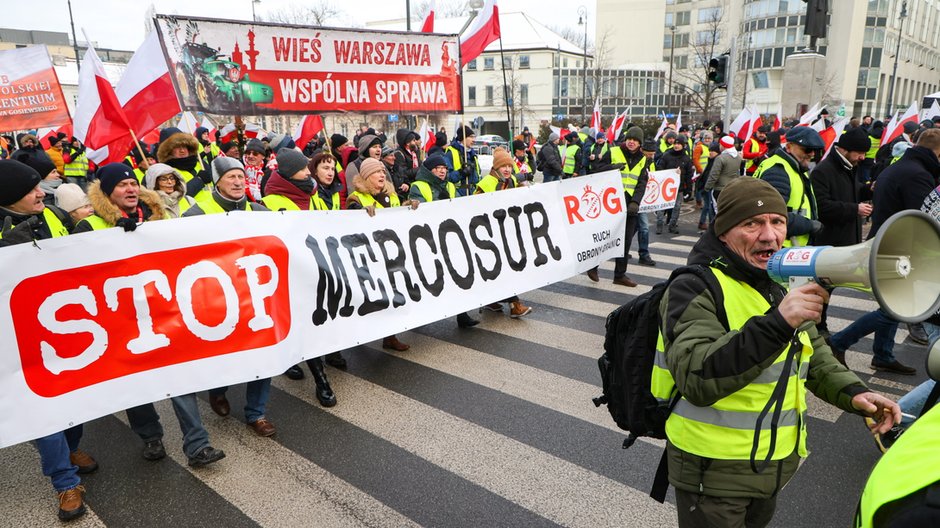 "Zabójcze dla polskiego rolnictwa". Fala komentarzy po umowie z ...