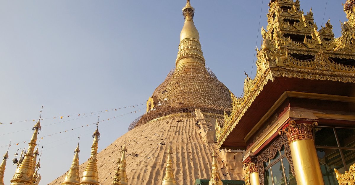 Birma. Rangun na przełomie wieków [FRAGMENT KSIĄŻKI] - Turystyka