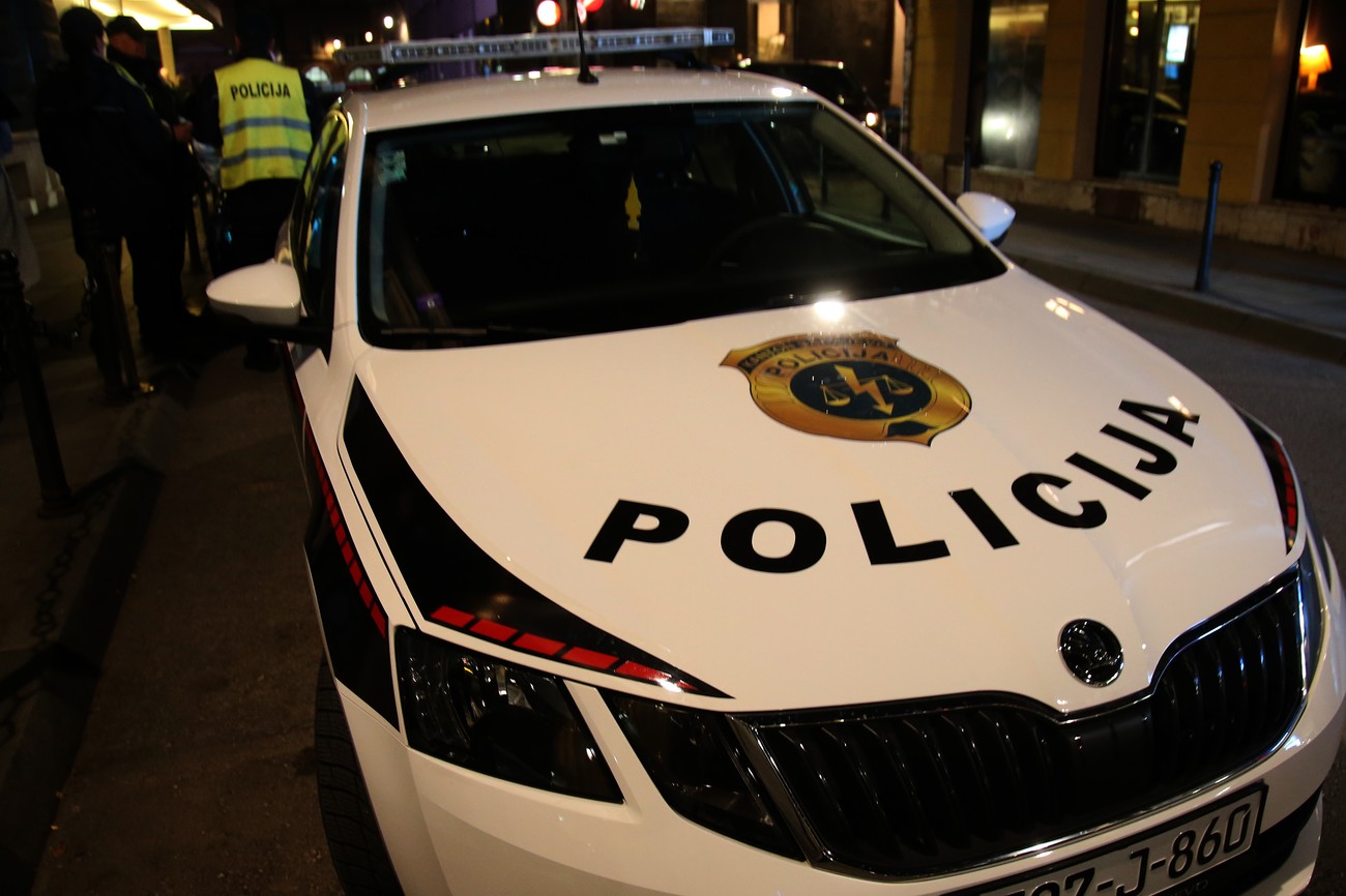 PUCNJAVA U SARAJEVU Dojava o OTVARANJU VATRE policiju digla na noge ...