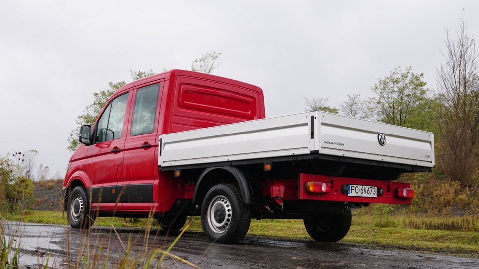 Volkswagen Crafter DOKA 2.0 TDI - poczucie wyższości | TEST