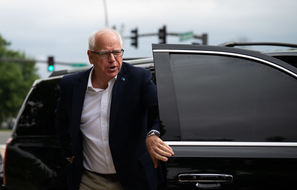 Kim jest Tim Walz, kandydat Kamali Harris na wiceprezydenta ...