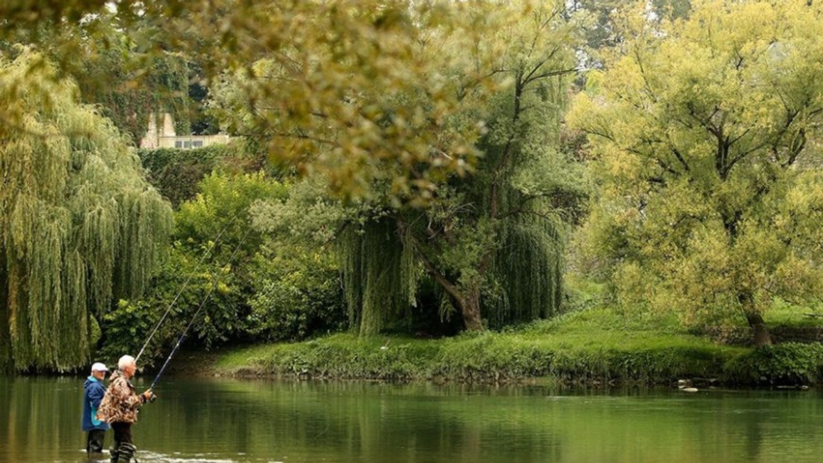 Ribolovac iz Jajca ulovio veliku štuku - Blic