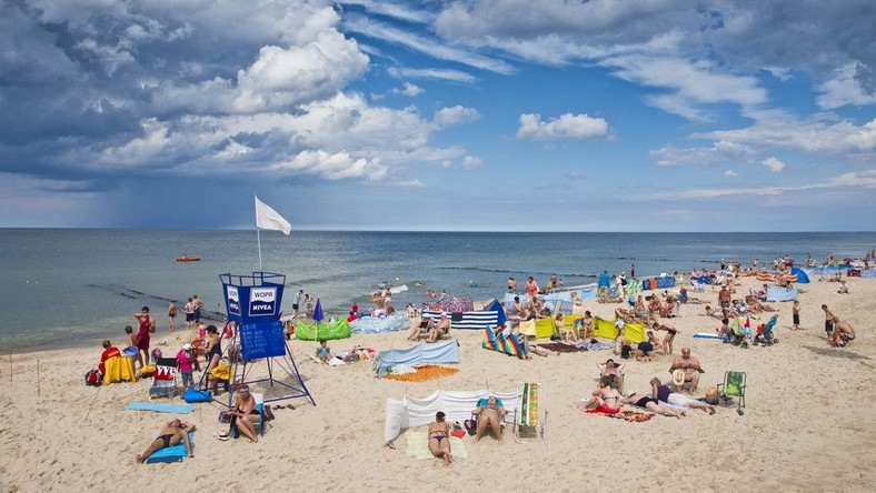 Sarbinowo - kamera na plaży, deptak, pogoda nad morzem - Podróże