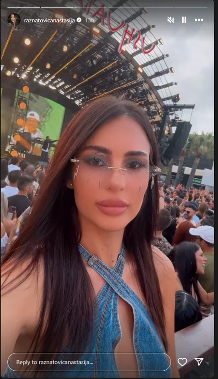 Anastasija Ražnatović se sa Emom Radujko provodi na Ibici: Pevačica u ...