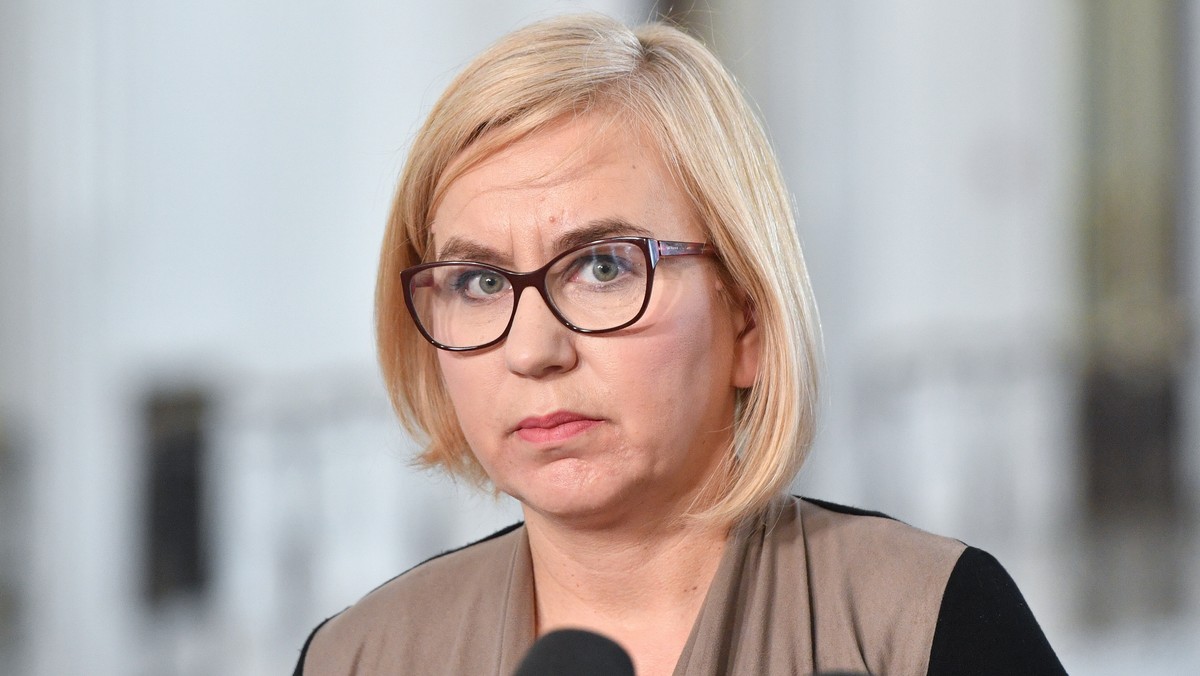 Paulina Hennig Kloska Tłumaczy Się Z Ustawy Wiatrakowej Kłamstwa