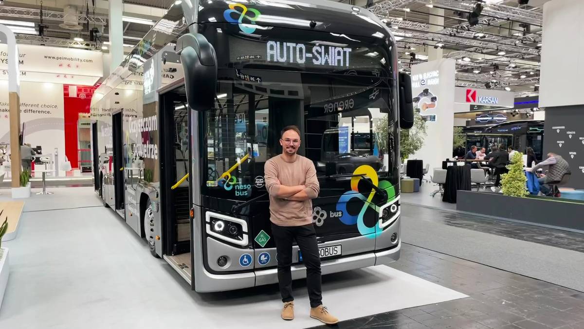 Siedziałem w polskim autobusie wodorowym NesoBus na targach IAA Transportation 2022