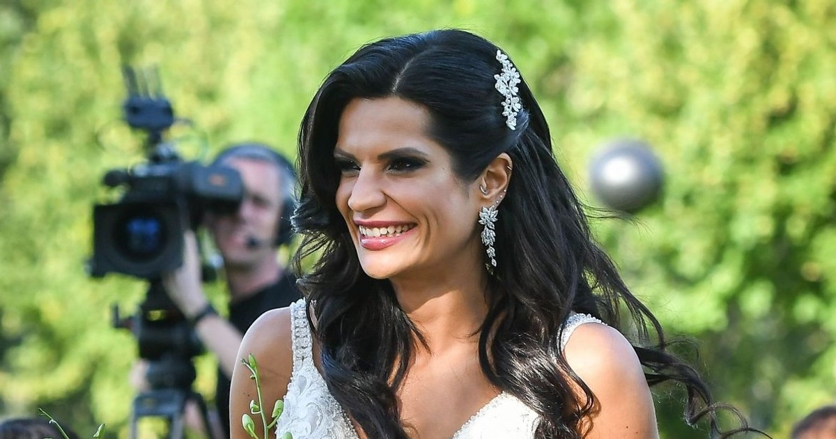 Dávid Petra élő adásban kért bocsánatot Pákótól a Farm VIP miatt - Rúzs ...