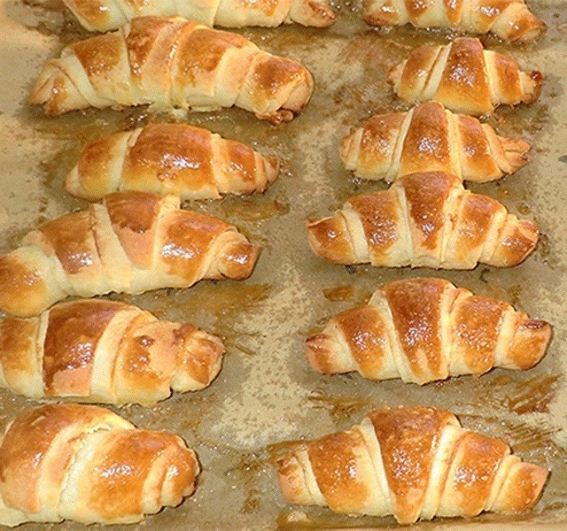 Joghurtos-sós kifli - Blikk Rúzs