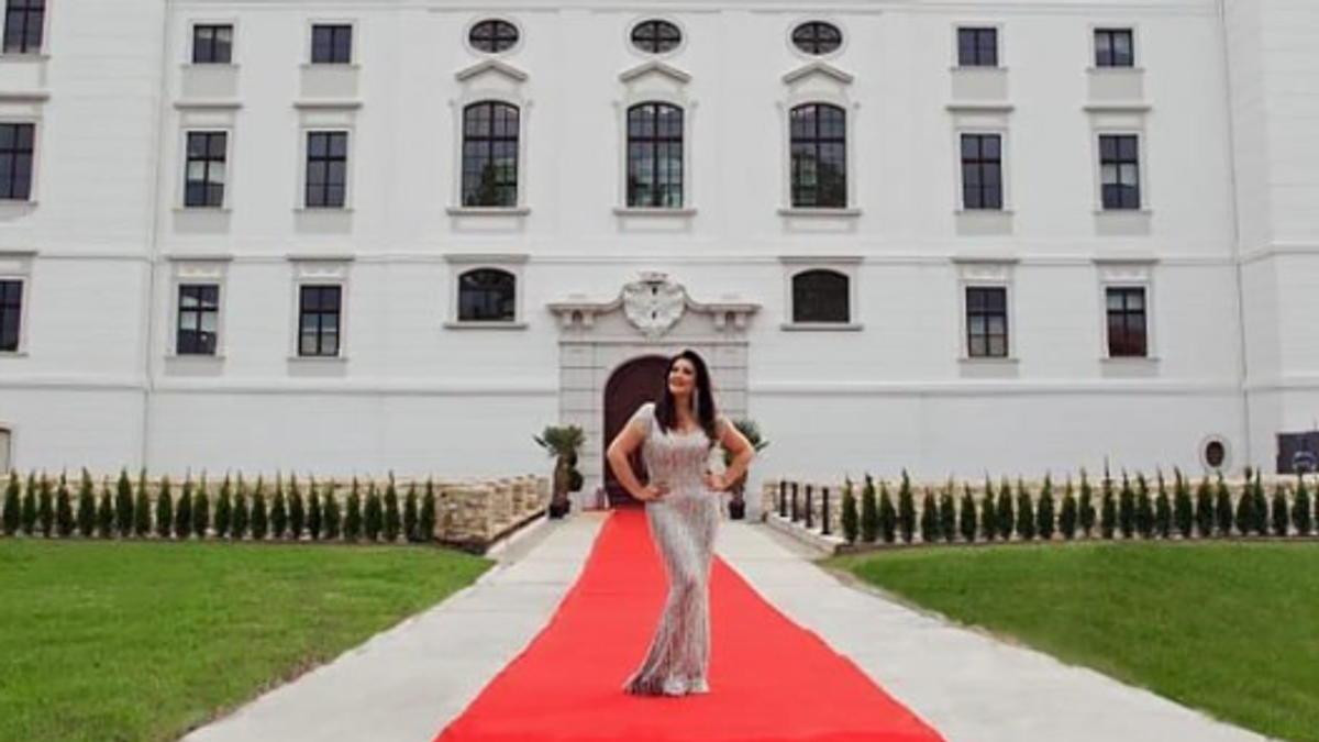 Sin i ćerka Dragane Mirković pokrenuli unosan biznis: Mlate pare od ...