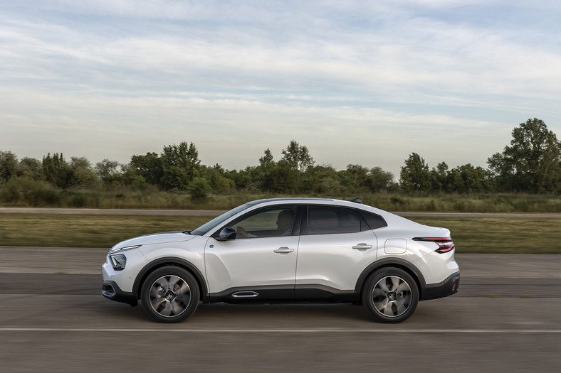 Citroen C4 X — jesteśmy na premierze nowego modelu