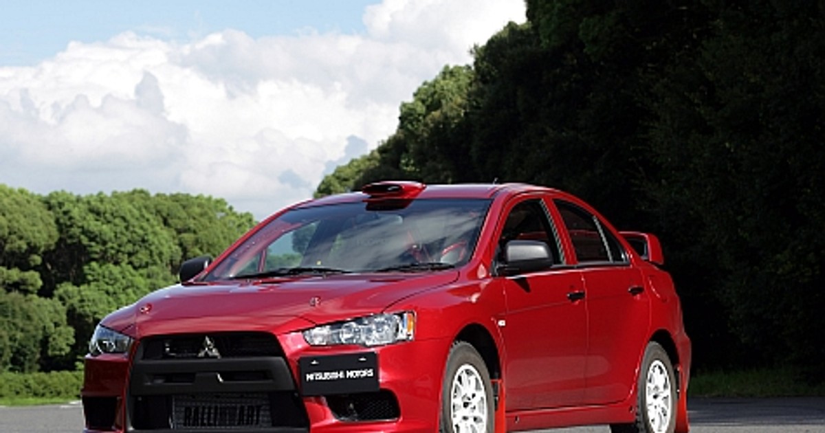 Mitsubishi Lancer EVO X FQ-400 - Szybko, szybciej, najszybciej