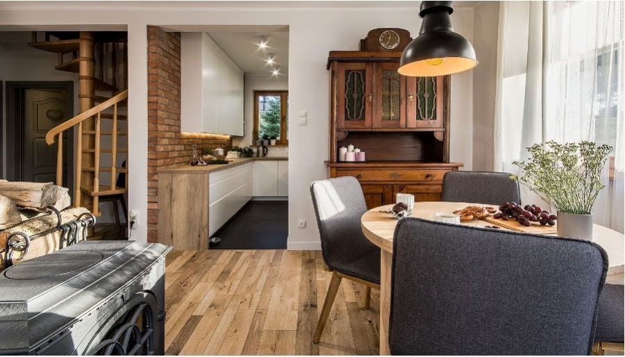 Połączyli styl rustykalny, nowoczesny i industrialny. Zobaczcie efekt ...