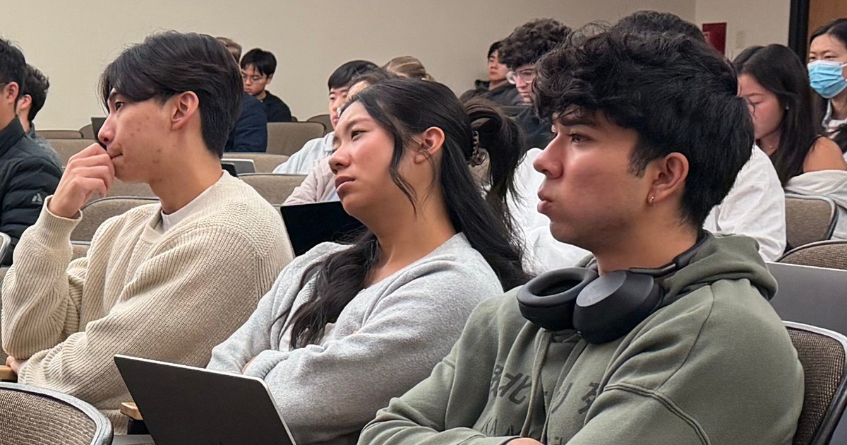 The hottest Stanford computer science class isn't banning AI tools — it ...