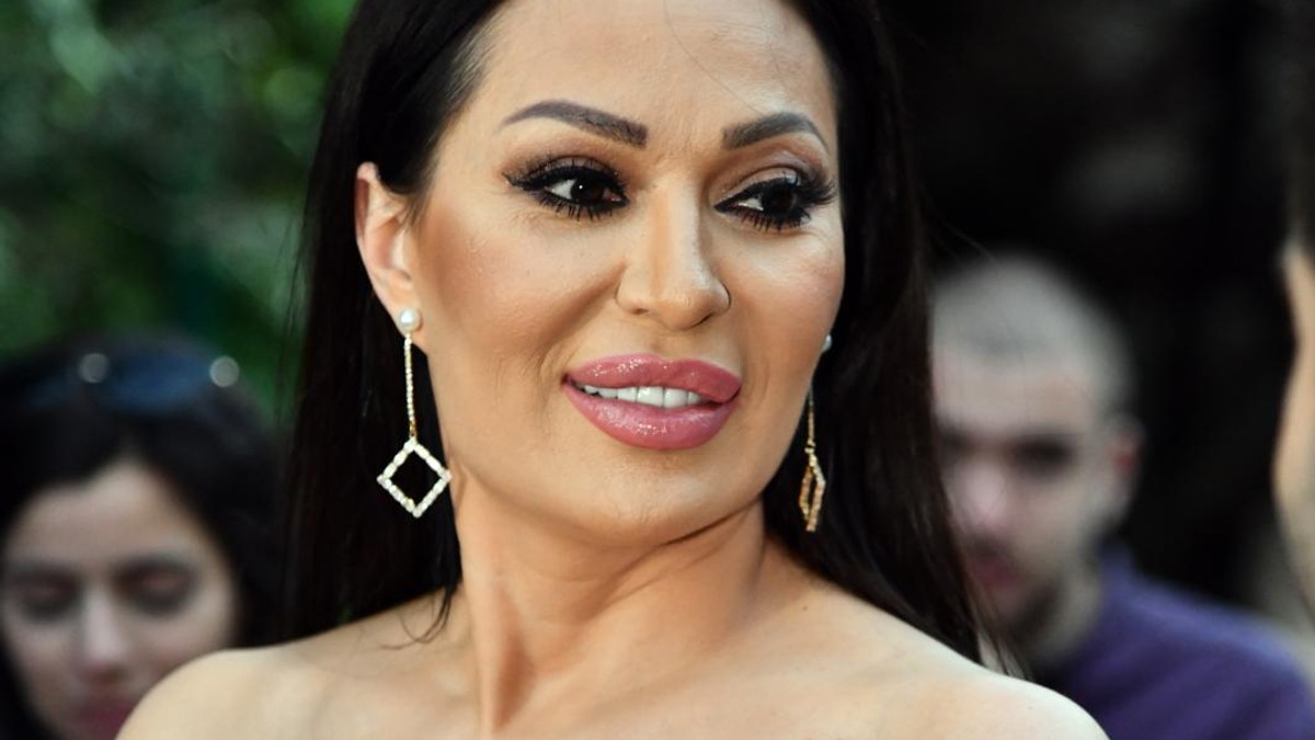 ceca raznatovic srpska majka bogdan srejovic decko kipar - Blic