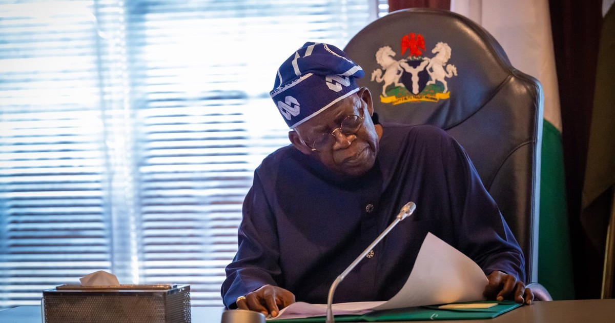 Nigeria's president approves ₦70,000 minimum wage, pledges review every three years | Business ...