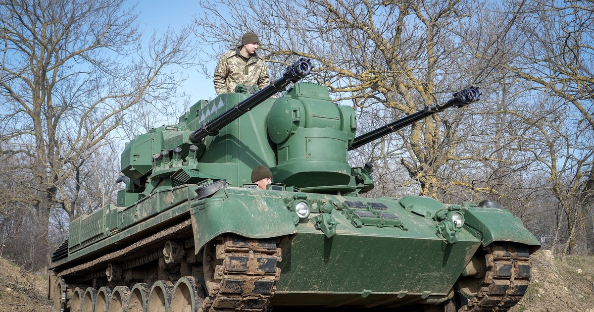 Cannons and machine guns are being tested as drone-killers in 2 wars ...