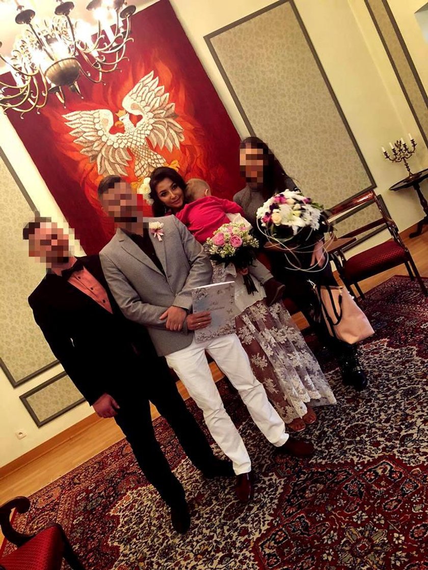 Była bohaterką „afery implantowej”. Teraz wzięła ślub