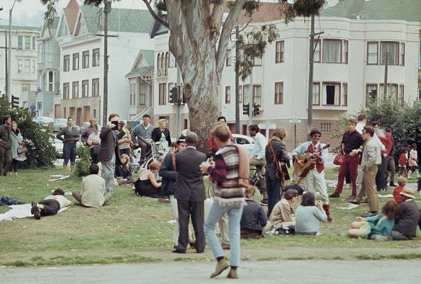 Hipisi. Młodzieżowa rewolta lat 60. w San Francisco - Historia ... Hipisi. Młodzieżowa rewolta lat 60. w San Francisco - Historia ...
