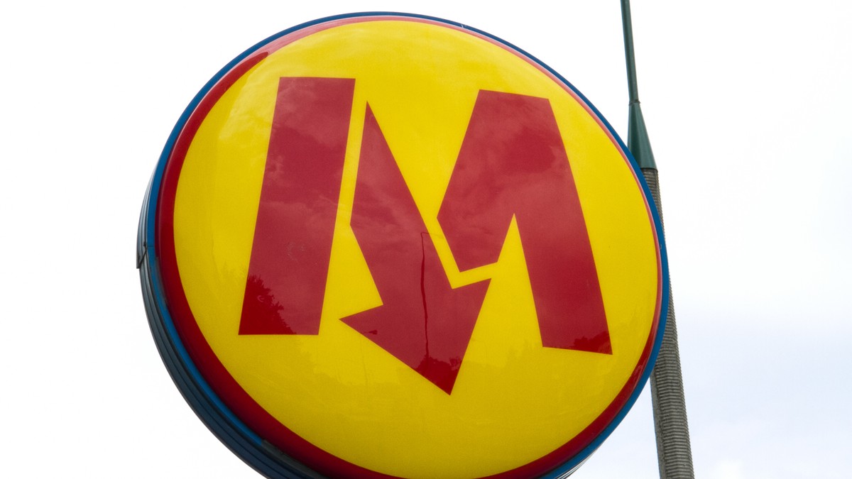 Metro Warszawskie Logo