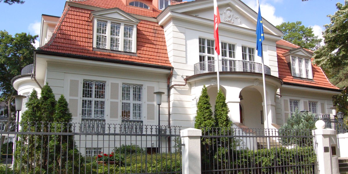 Incydent na terenie polskiej ambasady w Berlinie - Wiadomości