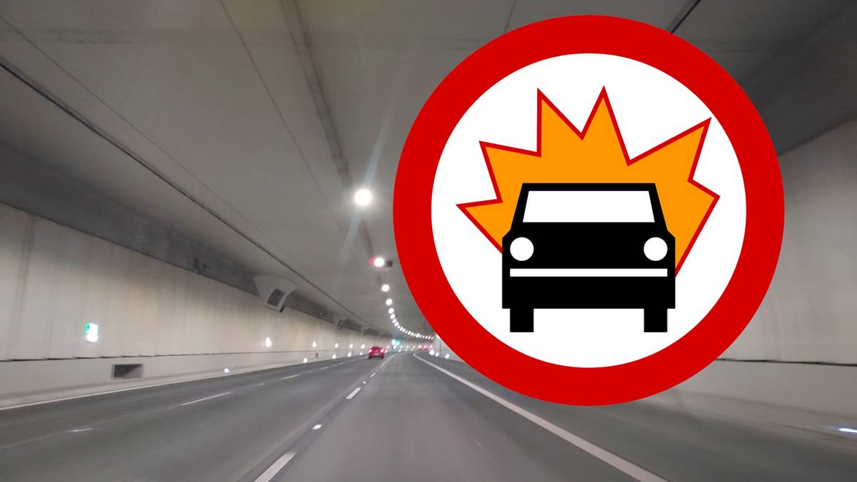 Znak z wybuchającym samochodem wygląda jak z kreskówki. Co oznacza i ...