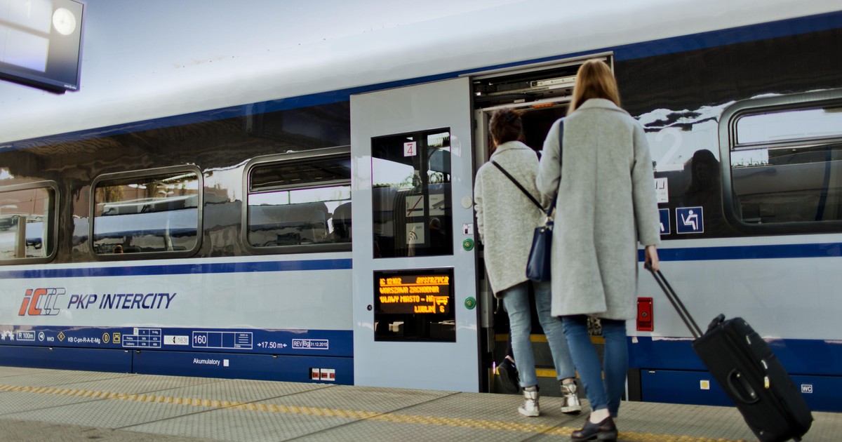 Plaga w polskich pociągach. Konduktorka ujawnia, co robią pasażerowie