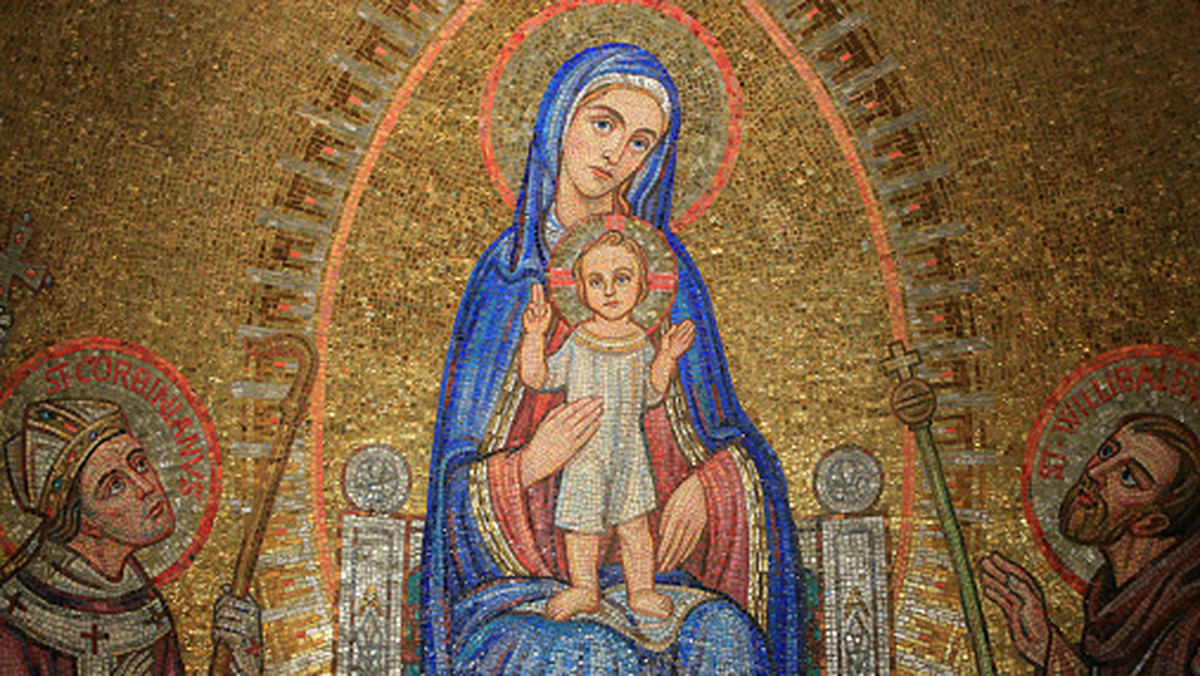 W internecie pojawiła się rzekoma rekonstrukcja twarzy Maryji - Kobieta