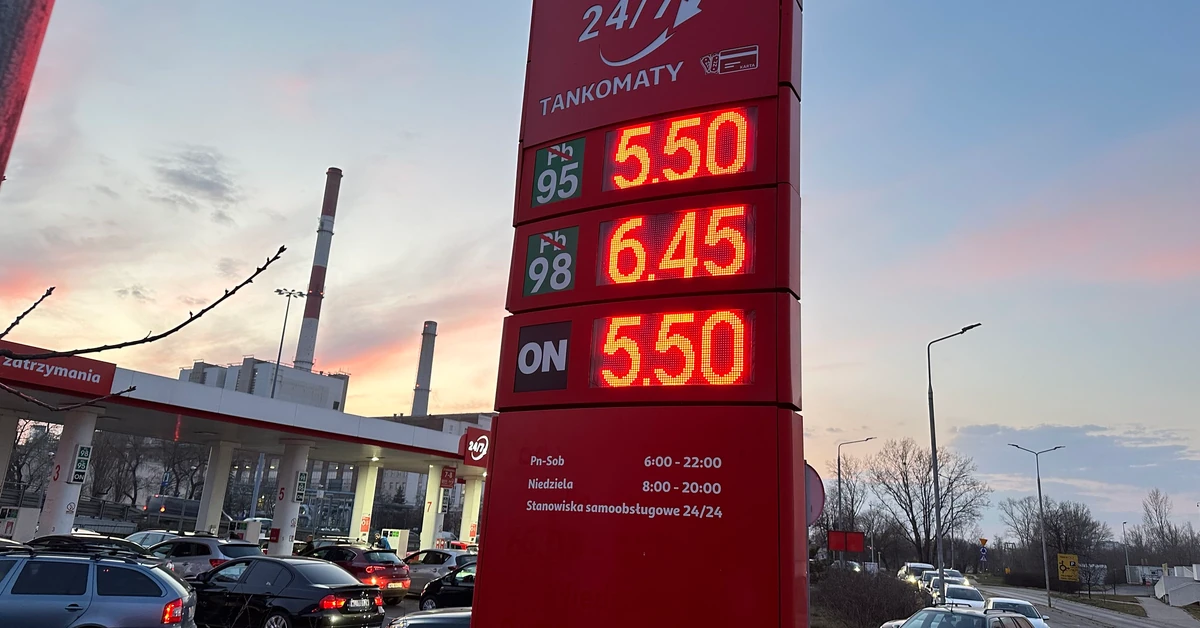 Benzyna 95 i diesel o 50 groszy taniej. Szalona promocja w całej Polsce ...