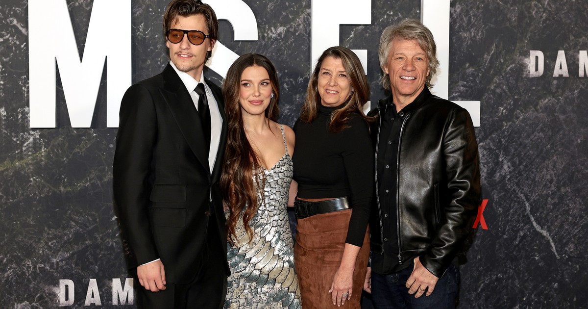 Millie Bobby Browin poślubiła Jake'a Bongiovi. Wiadomość przekazał tata ...