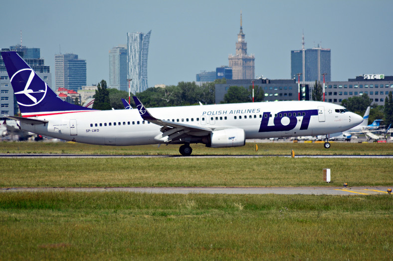 90. urodziny lotniska Okęcie w Warszawie. "Polskie okno na świat" - Podróże