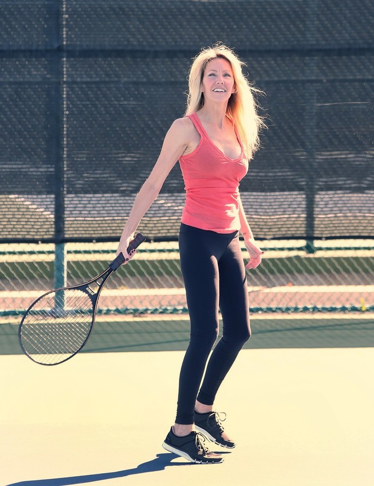 Heather Locklear ma 53 lata i zachwyca sylwetką - Uroda