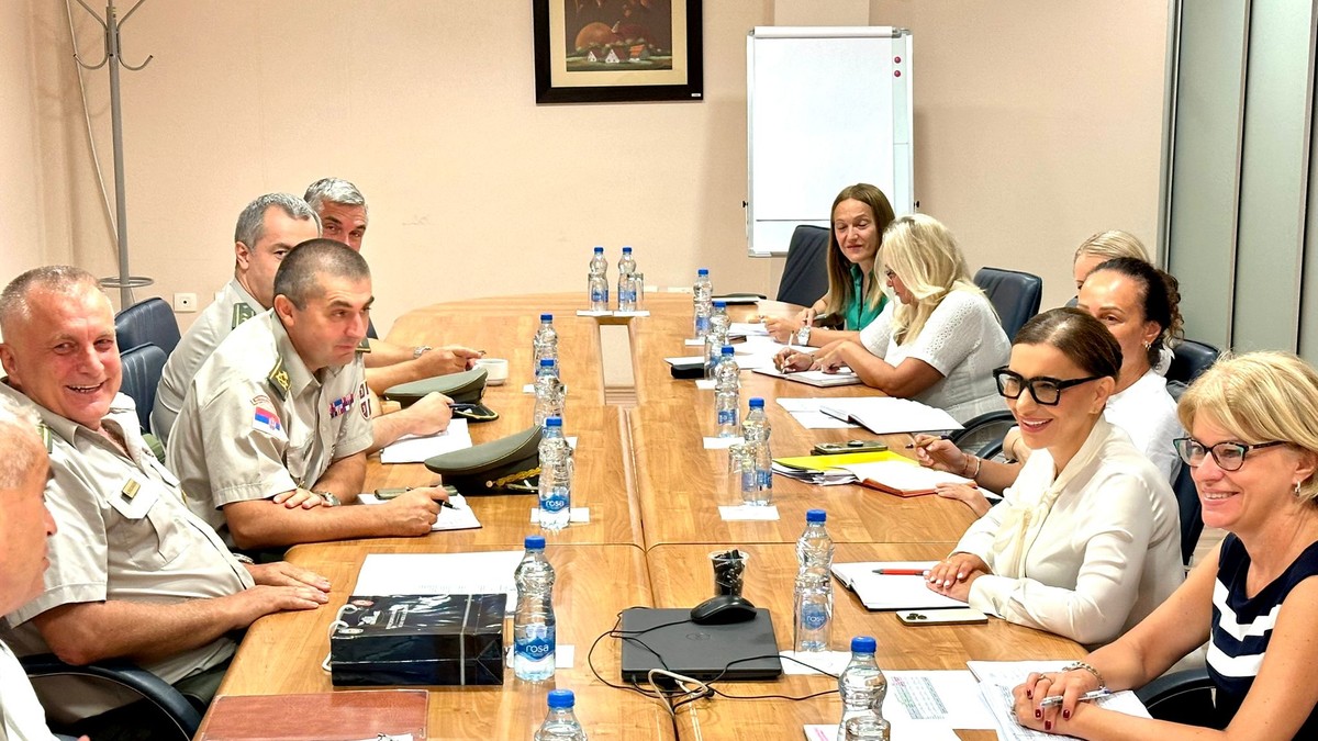 Direktorka RFZO i načelnik VMA razgovarali o daljoj saradnji - Blic