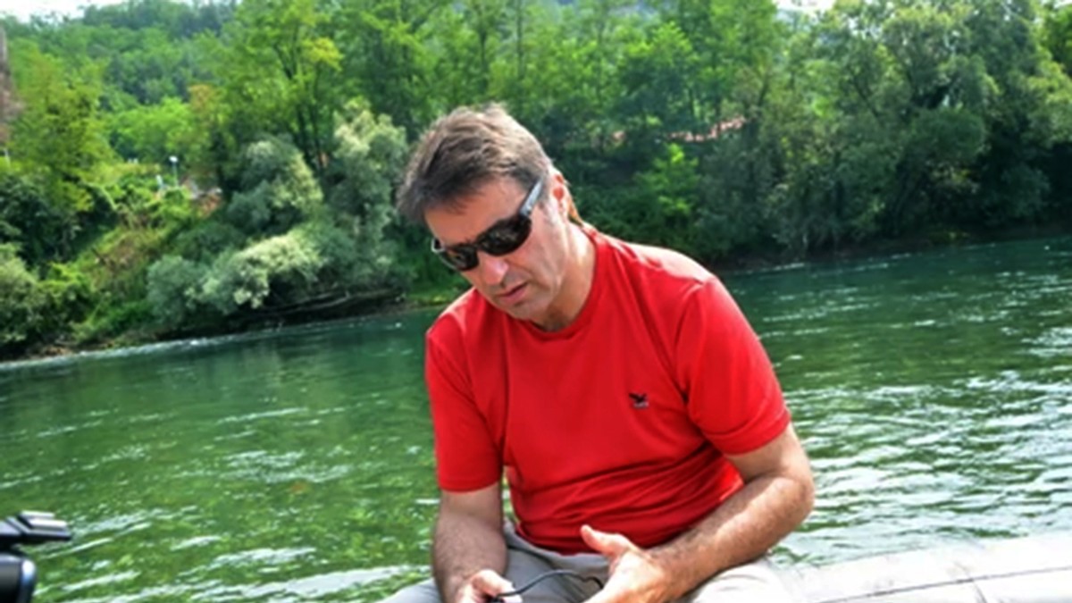 Naš poznati voditelj napravio kuću u netaknutoj prirodi u Srbiji ...