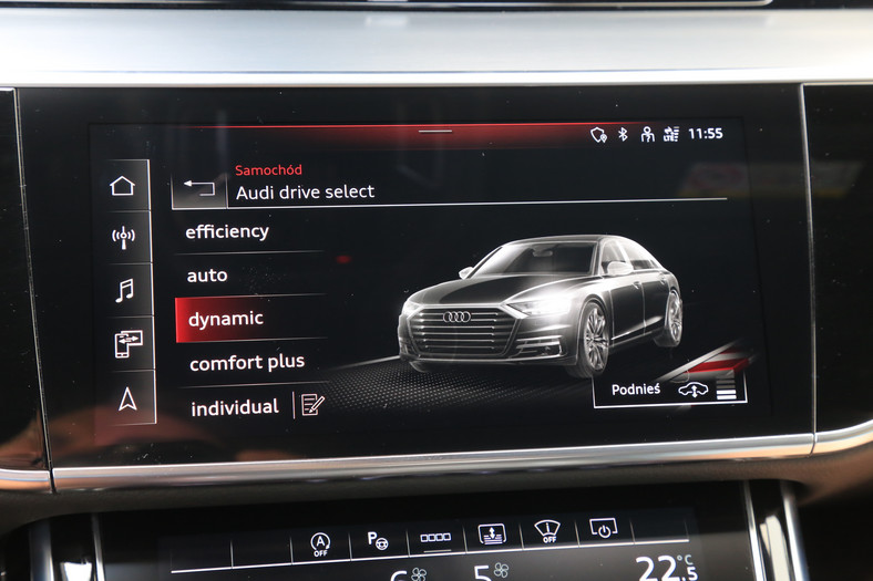 Test Audi S8. Limuzyna dla prezesa, któremu się spieszy