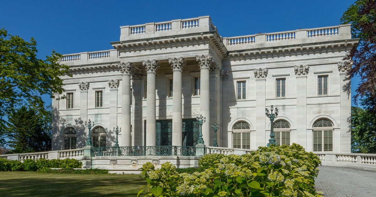 See inside Marble House, Alva Vanderbilt Belmont's 140,000-square-foot ...
