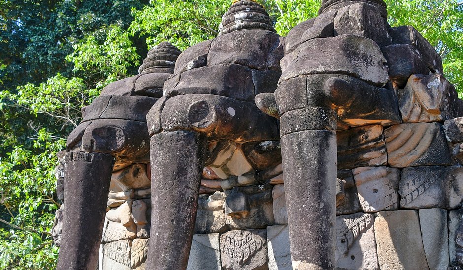 Terrace of the Elephants – bo tak brzmi oficjalna nazwa zabytku ...