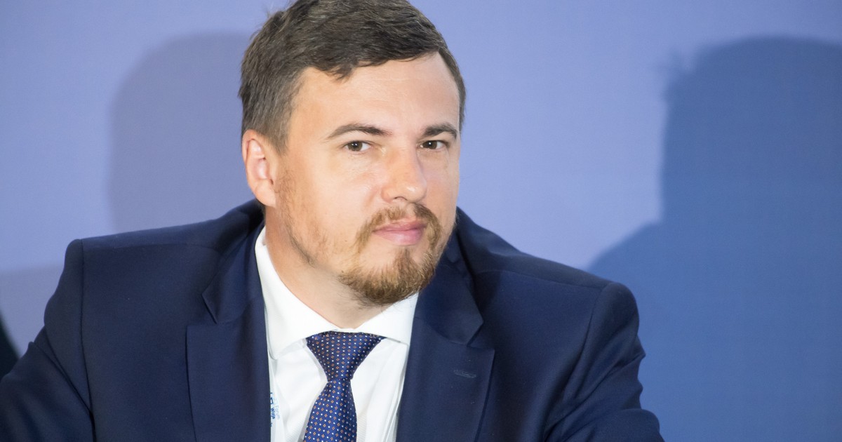 Wiceminister rozwoju Robert Nowicki rezygnuje ze stanowiska - Wiadomości