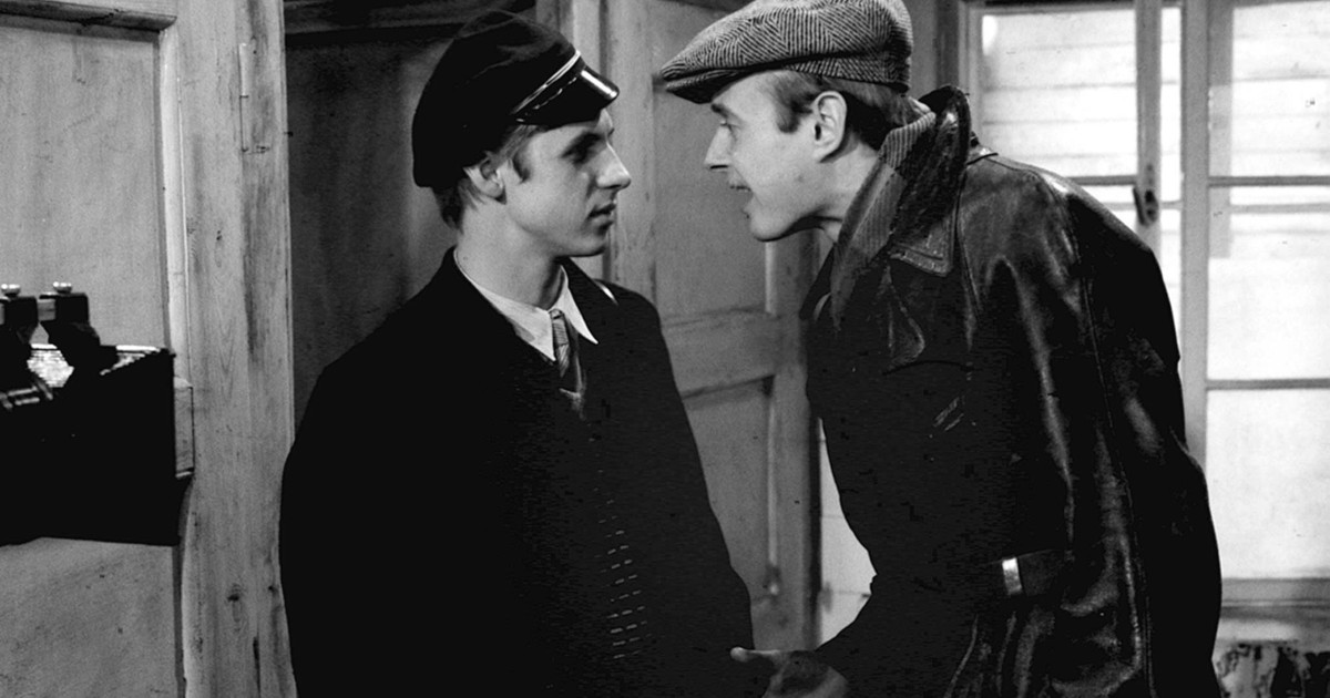 Serial "Dom" oglądała cała Polska. Odpowiesz na krótkie pytania? - Film