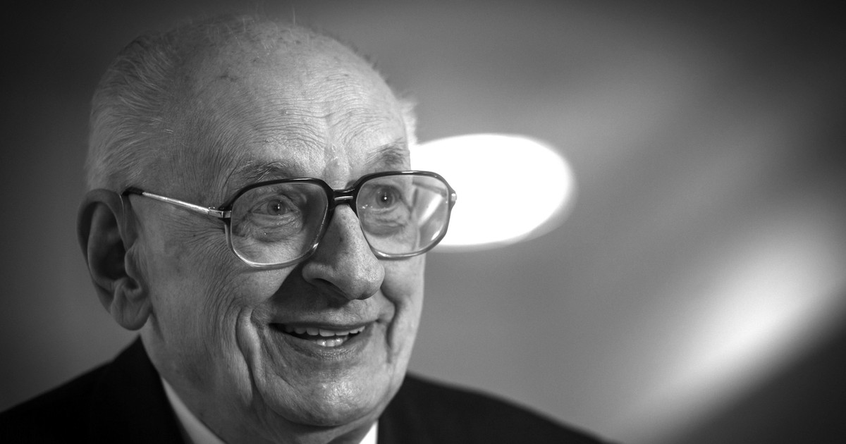 Prof. Bartoszewski: Przed wojną nie znałem ani jednego Niemca | Newsweek